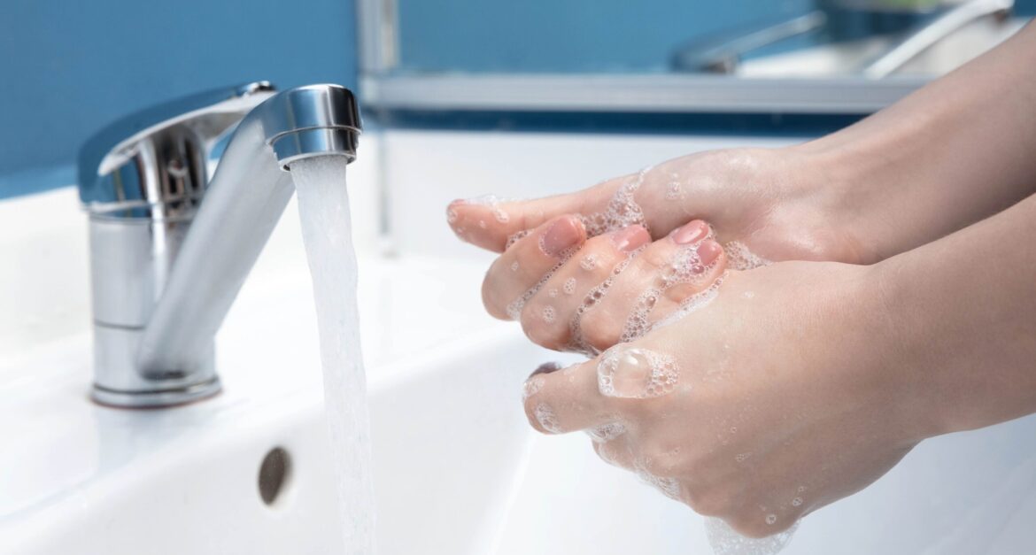 Cara Mencuci Tangan yang Benar agar Terhindar dari Infeksi dan Penyakit ...